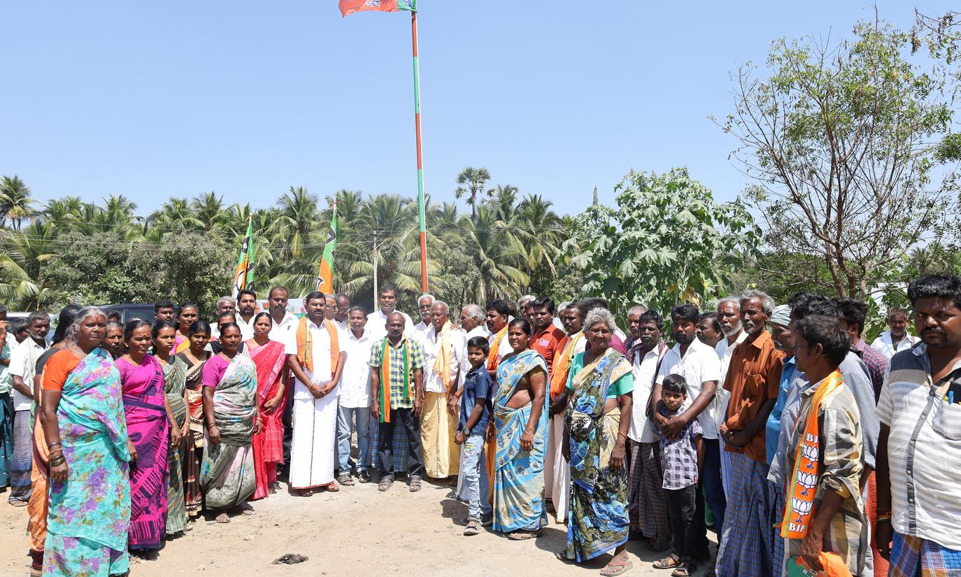 mulanur bjp | மூலனூர் ஒன்றிய பகுதிகளில் கொடியேற்று விழா