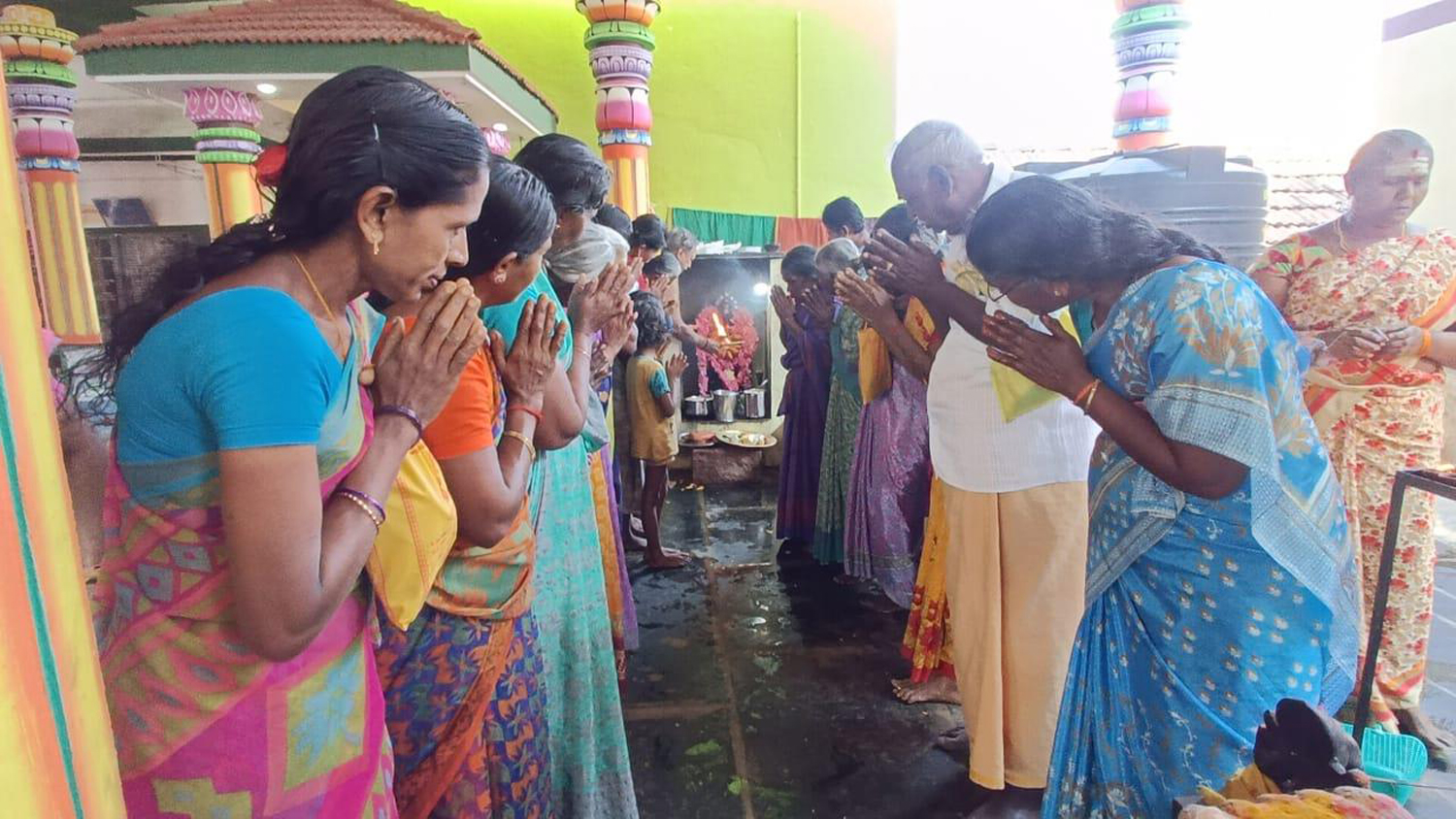 In Kovilpatti temple Varakirai Ashtami Puja | கோவில்பட்டி ...