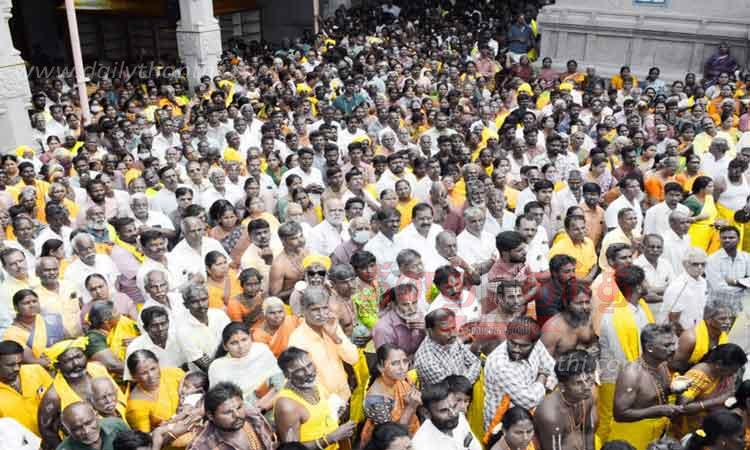 The Massi Maha Thertri Festival started with flag hoisting | மாசி மக ...