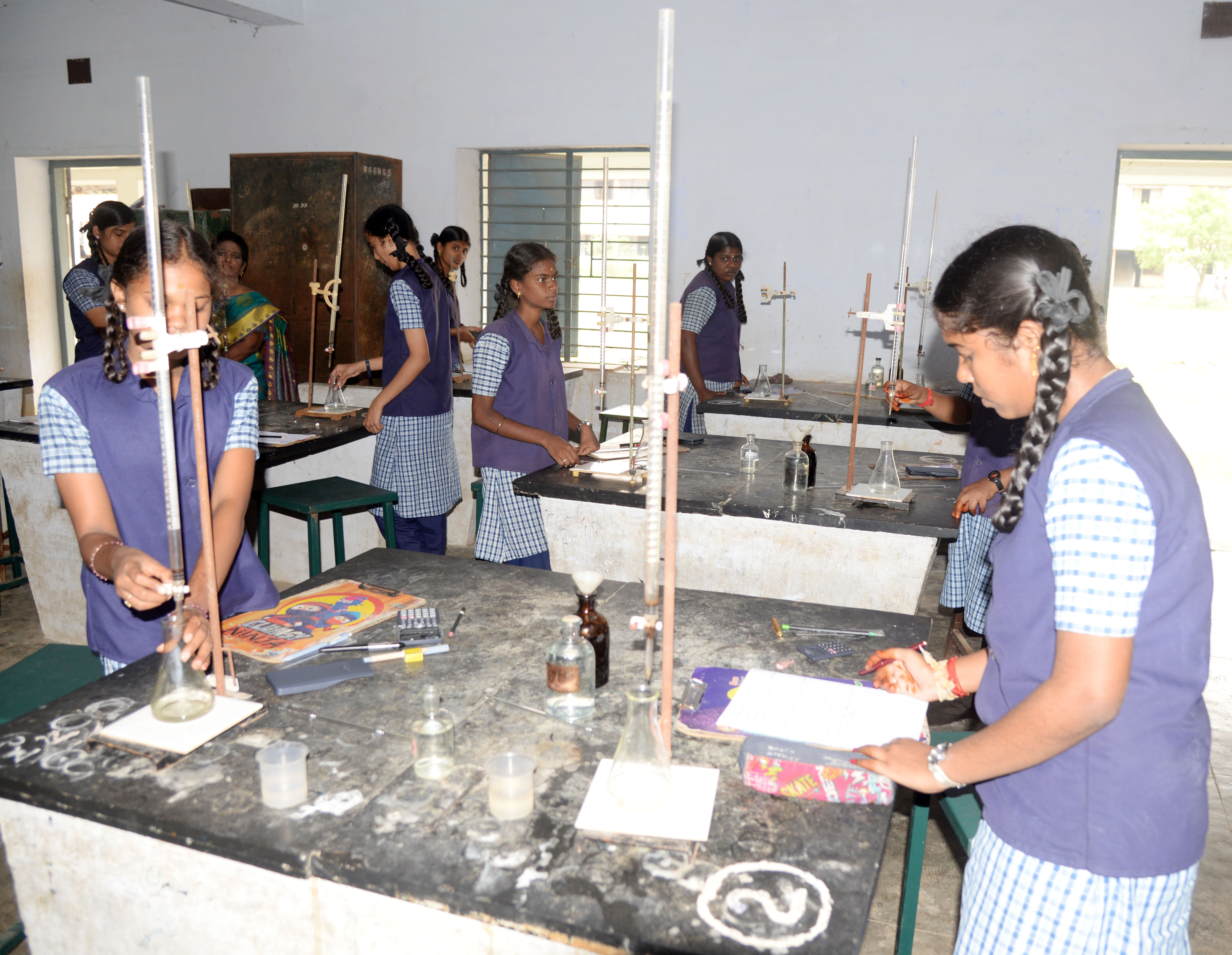 Practical examination for Plus-2 students has started | பிளஸ்-2 ...