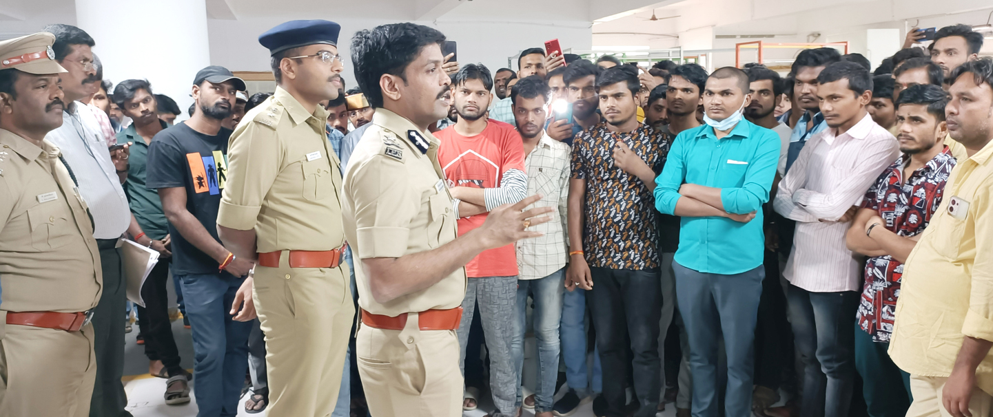 Unique to catch rumor mongers on social media | திருப்பூரில் வடமாநில ...