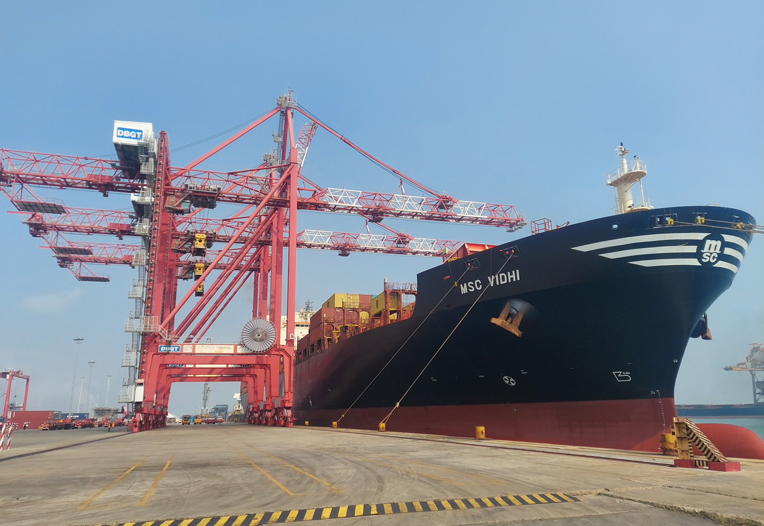 In handling goods Tuticorin V.O.C. port Achieve the goal and ...