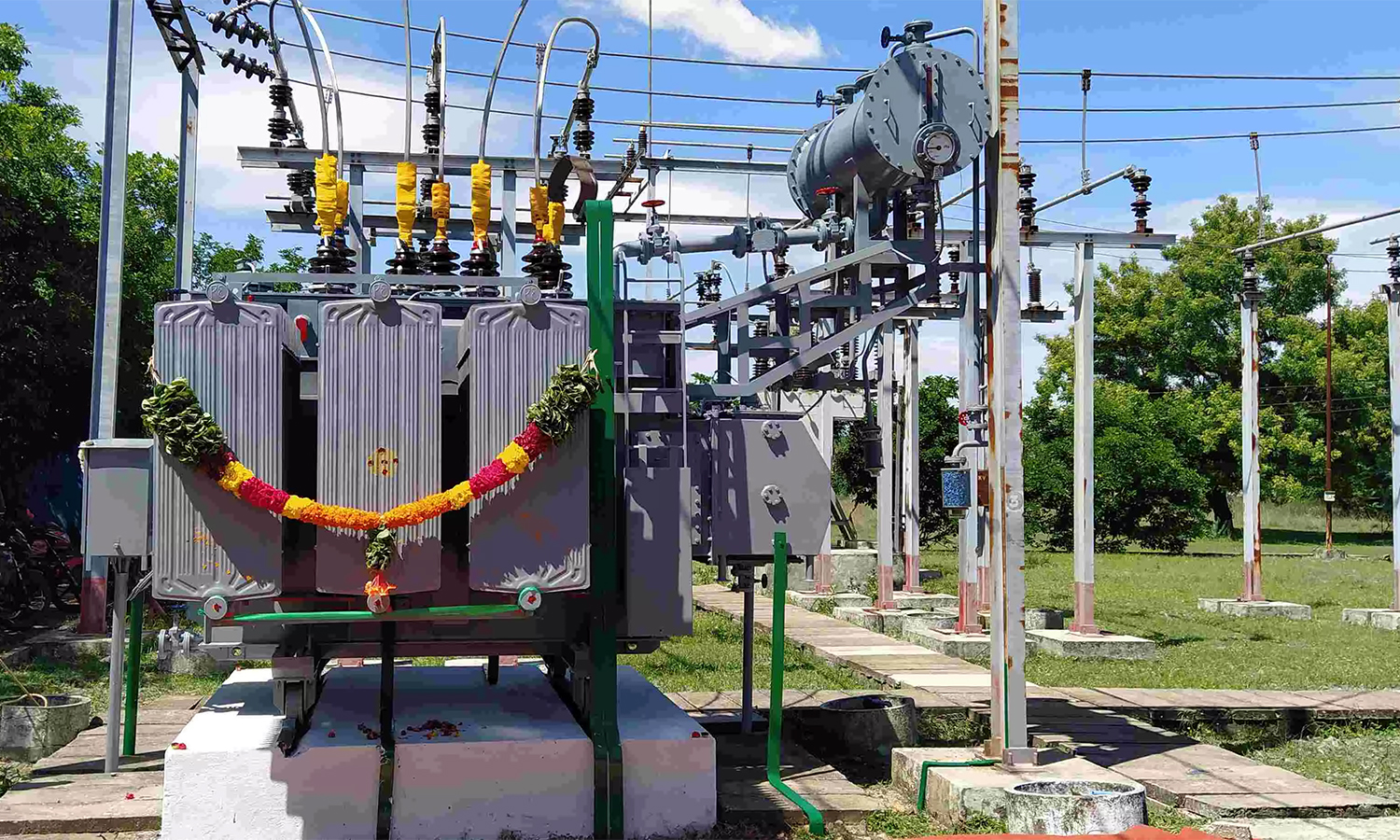 Repair of damaged transformer | சேதமடை ந்த மின்மாற்றி சீரமை ப்பு