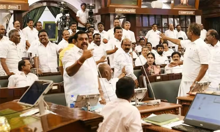 Opportunity to speak in OPS assembly..! Opposite EPS! An enraged Manoj ...