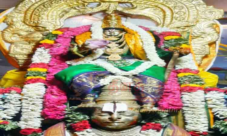 Rama in special attire | சிறப்பு அலங்காரத்தில் ராமர்