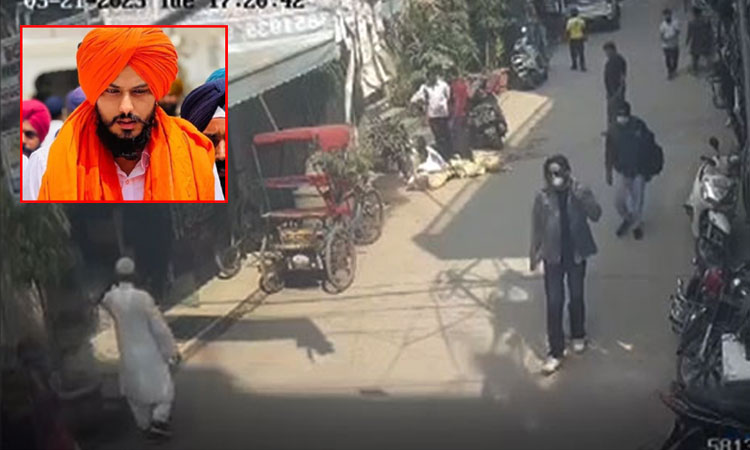 Amritpal Singh walked around Delhi without wearing jeans, face shield ...