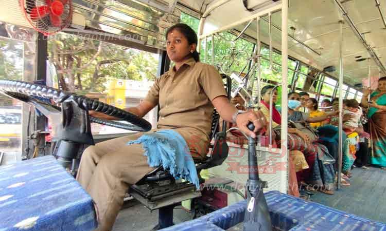 First woman bus driver in Coimbatore | கோவையில் முதல் பெண் பஸ் ஓட்டுனர்
