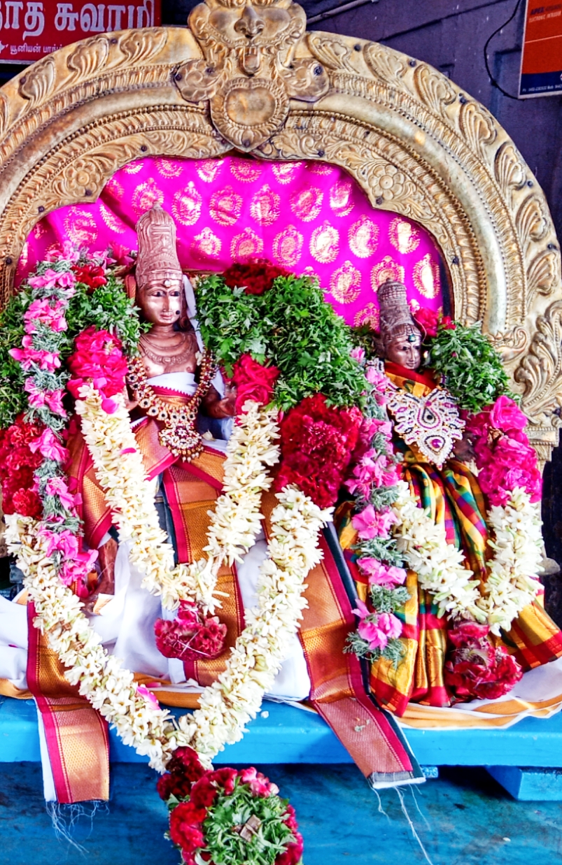 Thiruvettiyur Bagampriyal Temple Painting Festival | திருவெற்றியூர் ...