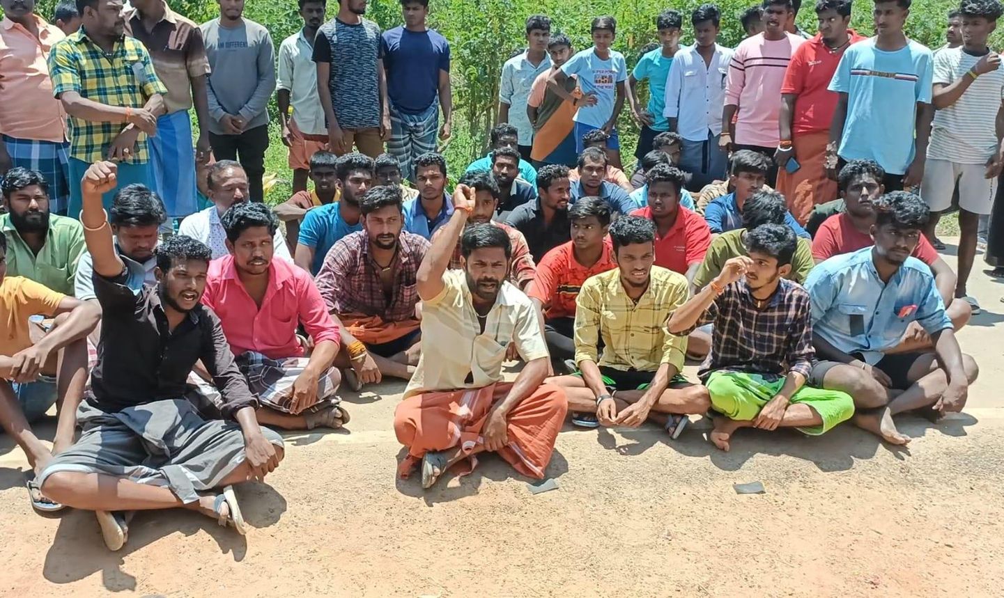 Killed in firing Citizens strike for not paying respect to Theni ...