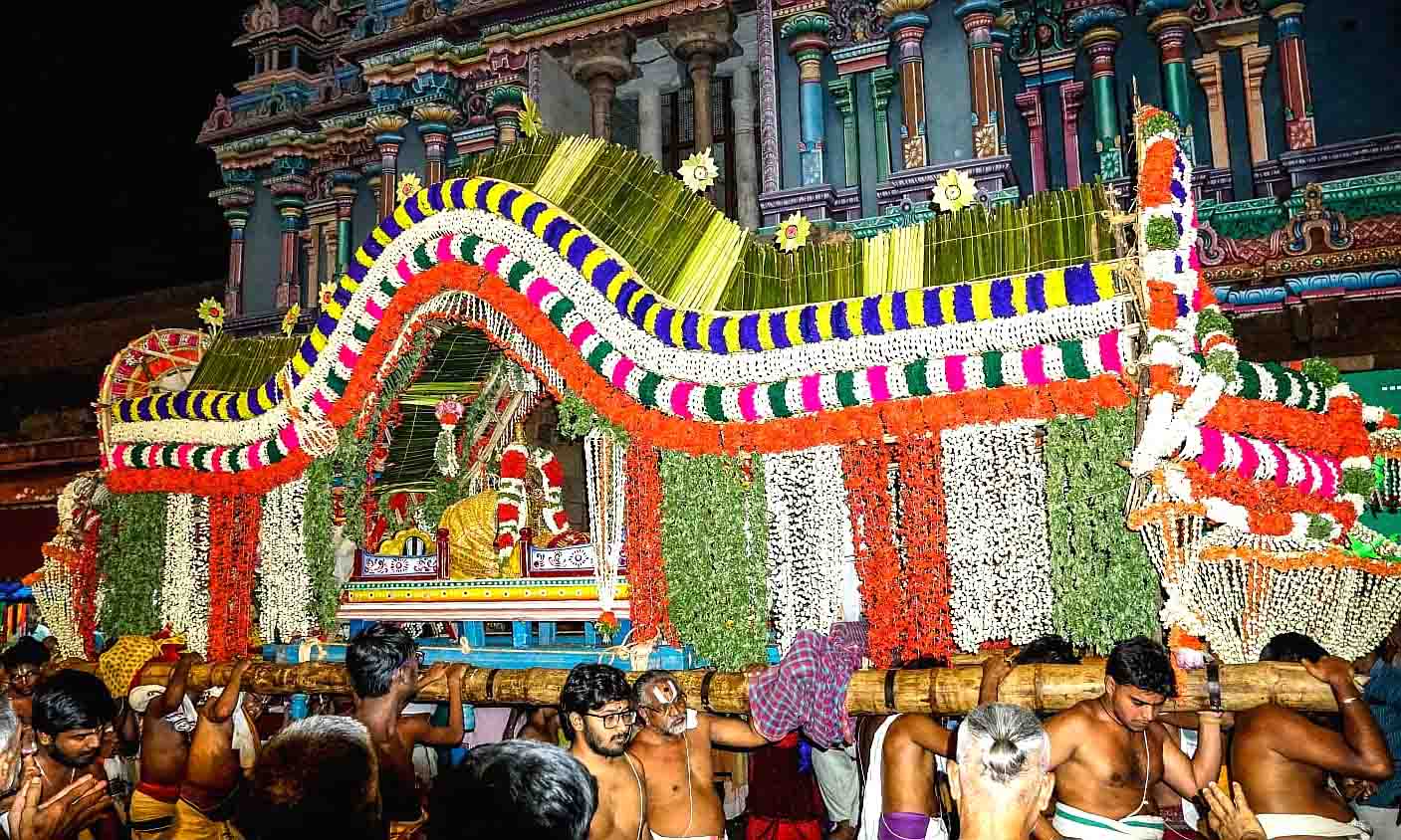 Chitrai Therthiru festival ends with Namperumal ruling palanquin ...