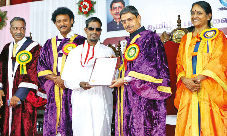 10,840 students graduated in a ceremony held at Tanjore Tamil ...
