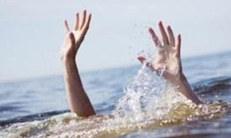 A teenager drowned in a puddle and died | குட்டையில் மூழ்கி வாலிபர் சாவு