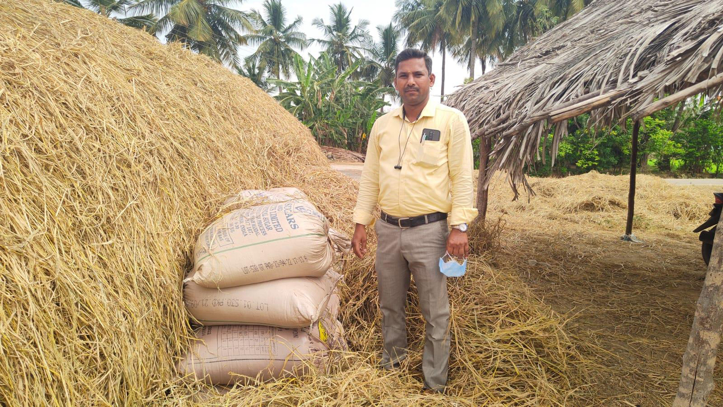 Confiscation of 1 ton of ration rice kept in hoard | பதுக்கி ...