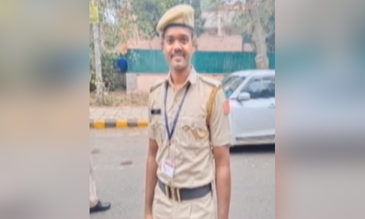 10 km walk...Trainee constable fainted...! | 10 கி.மீ தூரம் நடைபயிற்சி ...