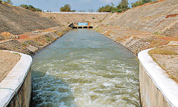 Krishna water from Andhra reaches Poondi lake - drinking water shortage ...
