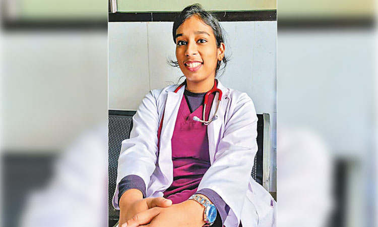 Female doctor stabbed to death in Kerala | கேரளாவில் பெண் டாக்டர் ...