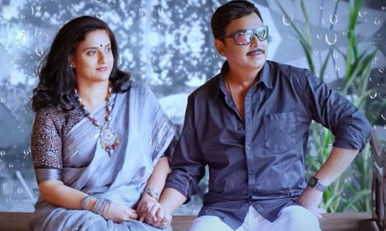 Actor Naresh made a Rs 15 crore film to avenge his wife...! | மனைவியை ...