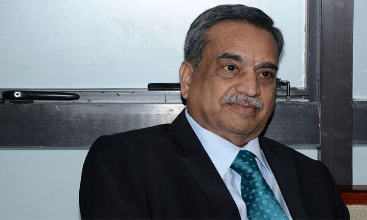 SC judge justice MR Shah breaks down on his last day at court | ஓய்வு ...