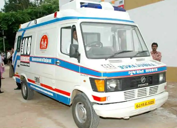 To save a policeman suffering from chest pain Ambulance from Sagar to ...