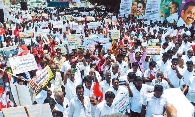 ADMK protests in Tiruvallur, Ponneri | திருவள்ளூர், பொன்னேரியில் அ.தி ...
