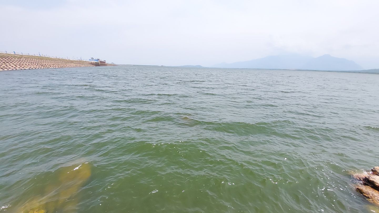 Waikai Dam water level down to 52 feet: First of all, there is a ...