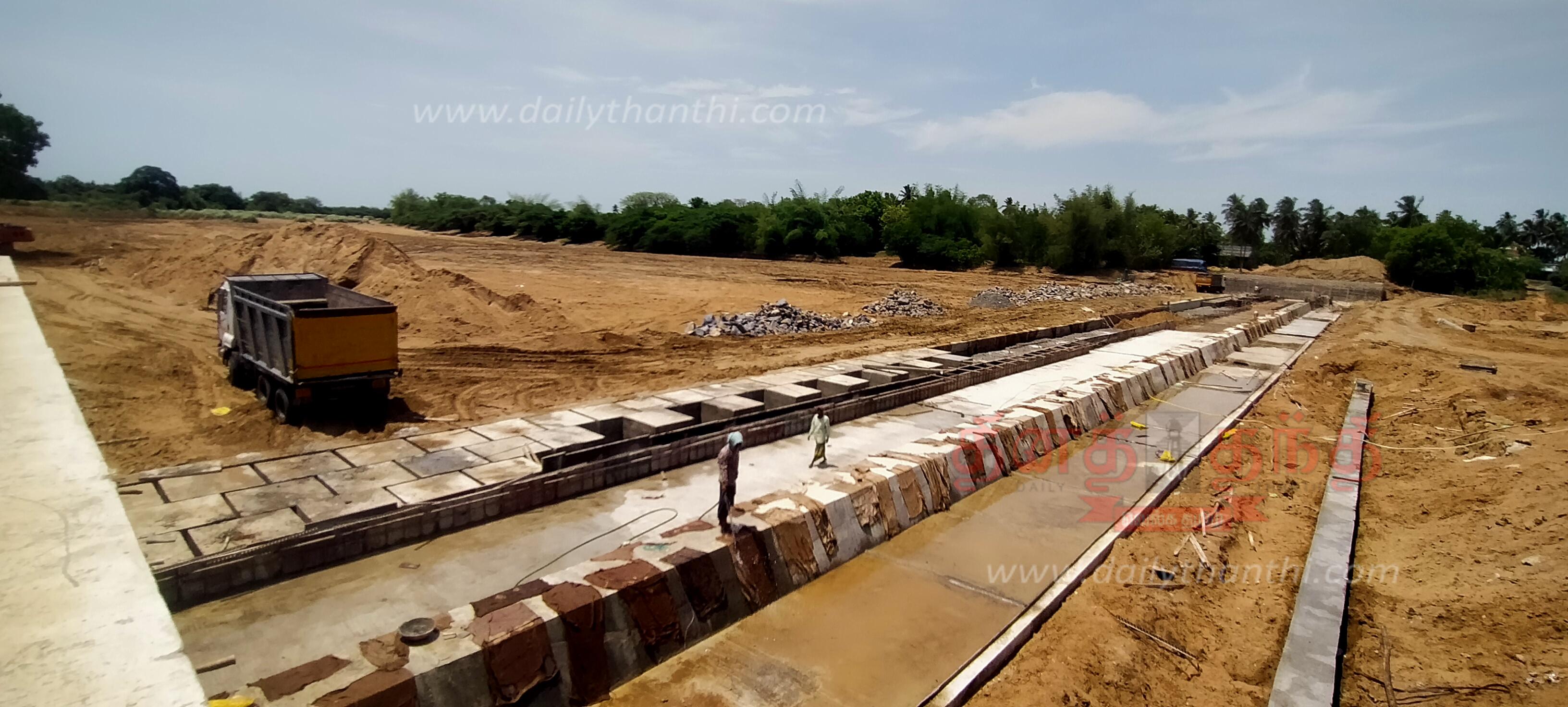 Construction of bed dam should be completed soon | படுக்கை அணை கட்டும் ...