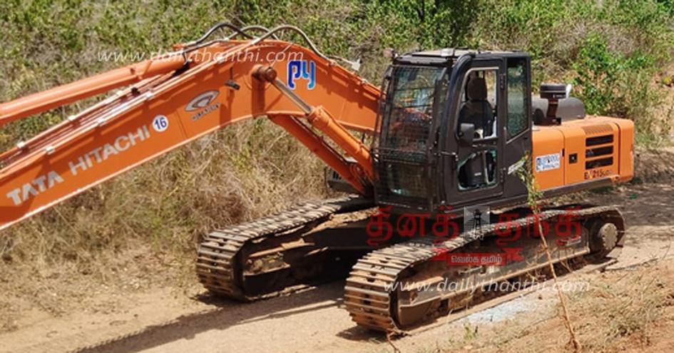 lbp | மொடக்குறிச்சி அருகே கீழ்பவானி வாய்க்கால் சீரமைப்பு பணியில் ...