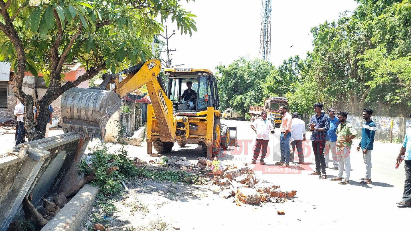 railway over bridge construction work begins | தோணித்துறை ரெயில்வே கேட் ...