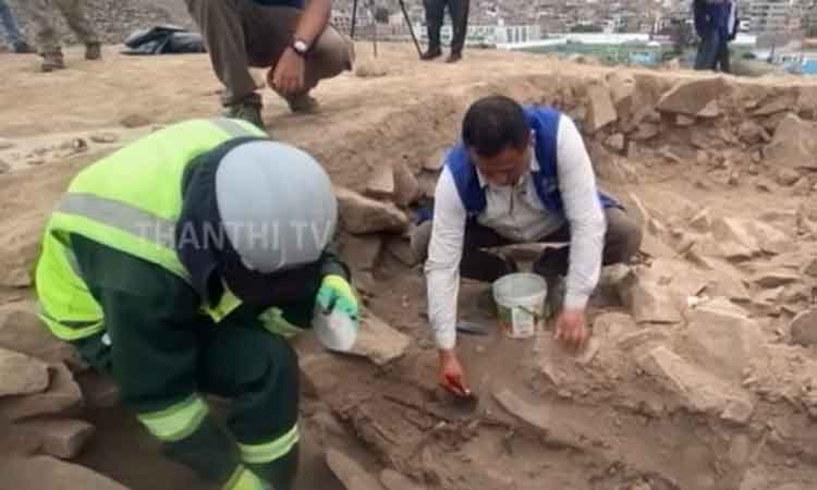 3000 year old mummy discovered in Peru | பெரு நாட்டில் 3 ஆயிரம் ...