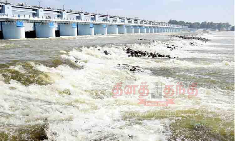 The water that was opened in the river Cauvery came to Trichy | காவிரி ...