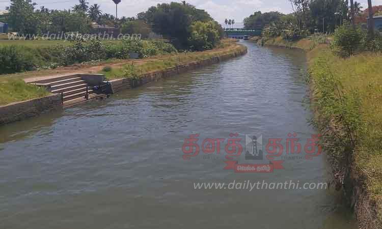 For irrigation from Bhavanisagar Dam Opening of water in Kalingarayan ...