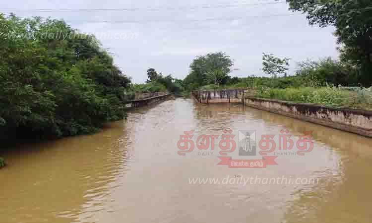 Kallani water reached Neivathali area | நெய்வத்தளி பகுதிக்கு கல்லணை ...