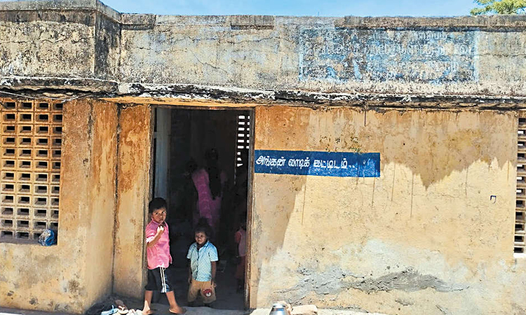 New Anganwadi building in Meenjoor public demand | மீஞ்சூரில் புதிய ...