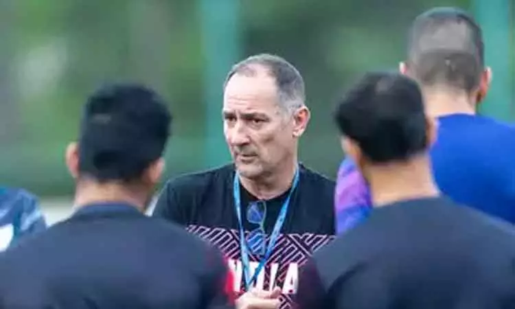 2nd Consecutive Red Card - Coach Banned For Indian Football Team ...
