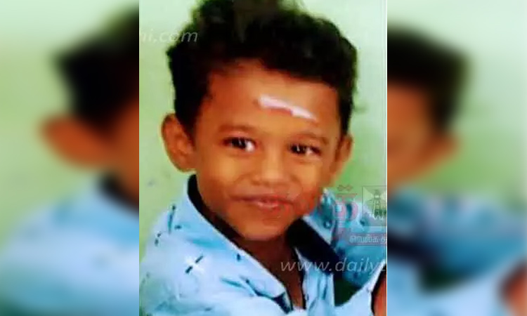 A boy lying dead in a field | வயல்வெளியில் பிணமாக கிடந்த சிறுவன்