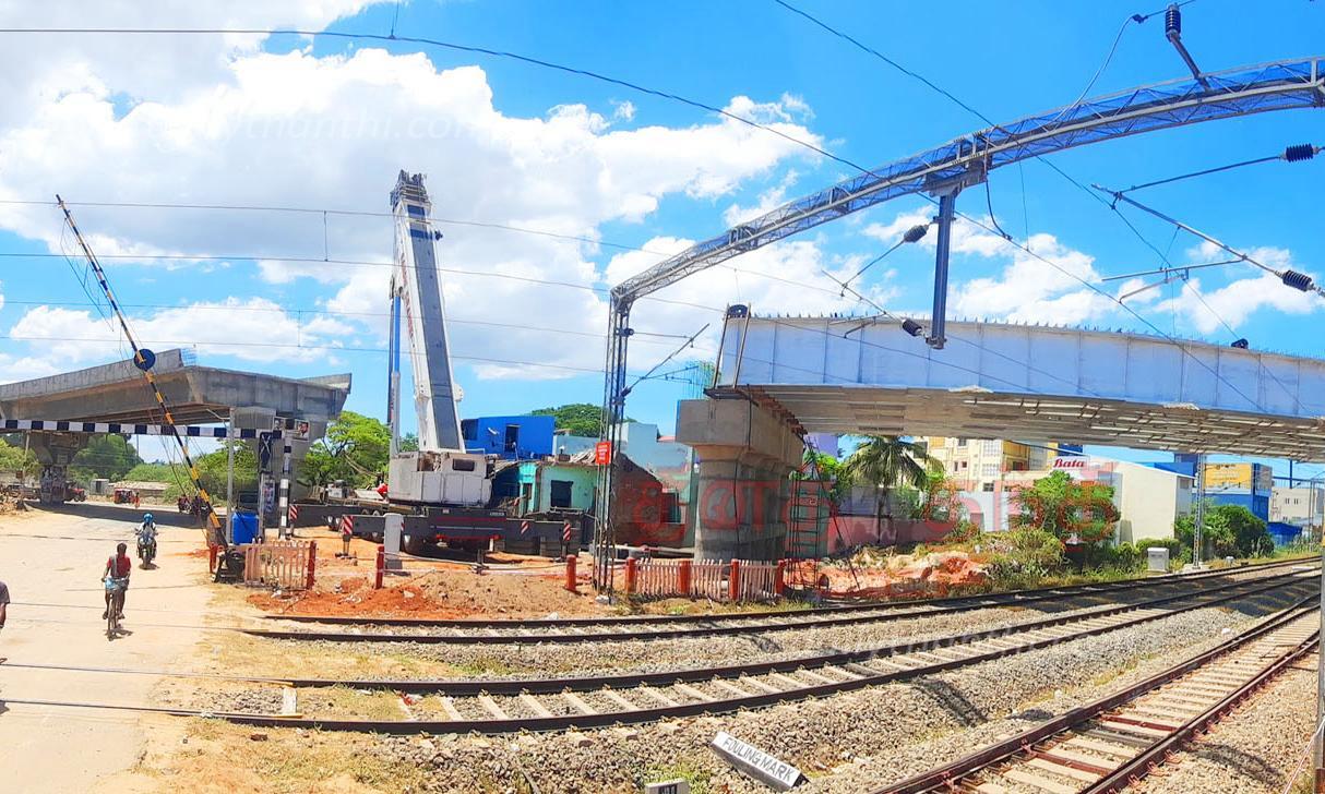 Construction of Ramanathapuram railway flyover is in full swing ...