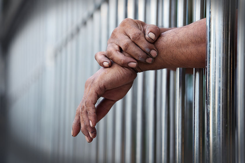 Prison inmates should do yoga to reduce stress | சிறை கைதிகள் மன ...