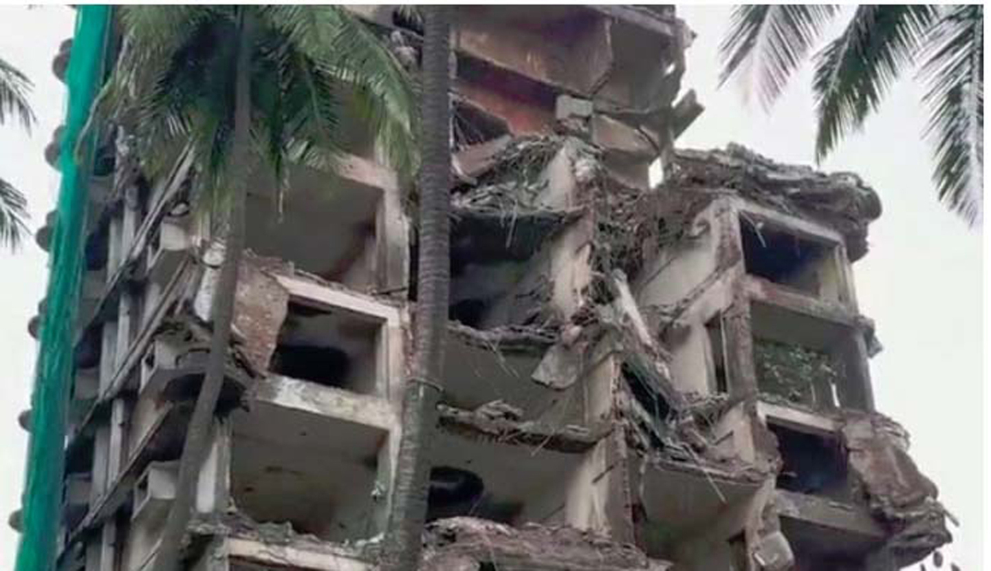 A portion of an abandoned 12-storey building collapsed in Bandra ...