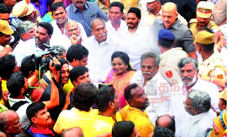 Veerampattinam Chengalu Neeramman Temple Chariot Procession ...