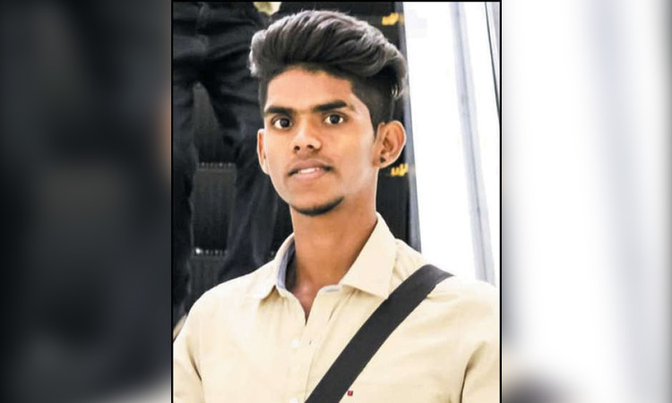 Boy killed by beating with iron rod, mother seriously injured | இரும்பு ...