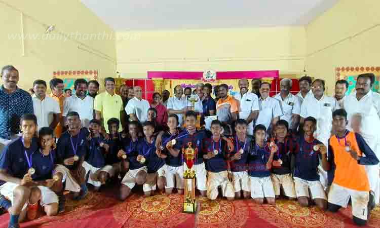Football tournament in which 16 teams participated-Minister K.R ...