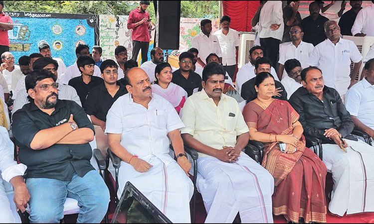 DMK in Kancheepuram, Chengalpattu, Tiruvallur to cancel the NEET exam ...