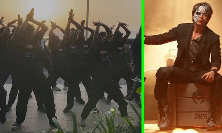 Train hijacking, double role... Fans dance in front of Shah Rukh Khan's ...