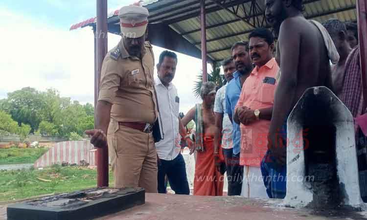 Lord of Othapanai Sutala Sami statue broken in temple | ஒத்தப்பனை சுடலை ...