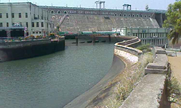 From Bhavanisagar Dam Increase in water release to Kalingarayan canal ...