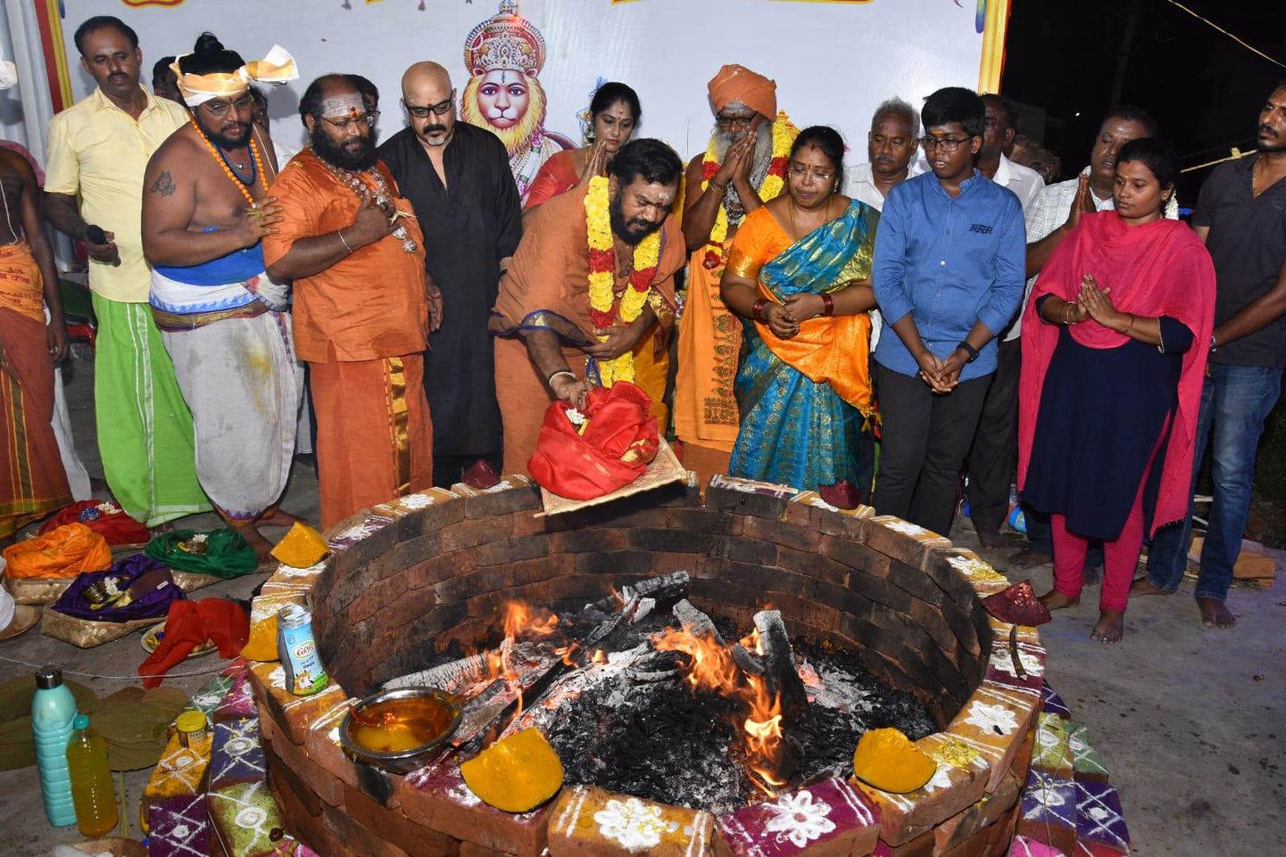 Maha Nikumbala Yaga at Sarabeswarar Peedam | சரபேஸ்வரர் பீடத்தில் மகா ...