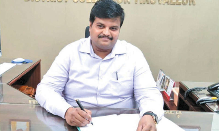 Prabhu Shankar assumed charge as Tiruvallur District Collector ...
