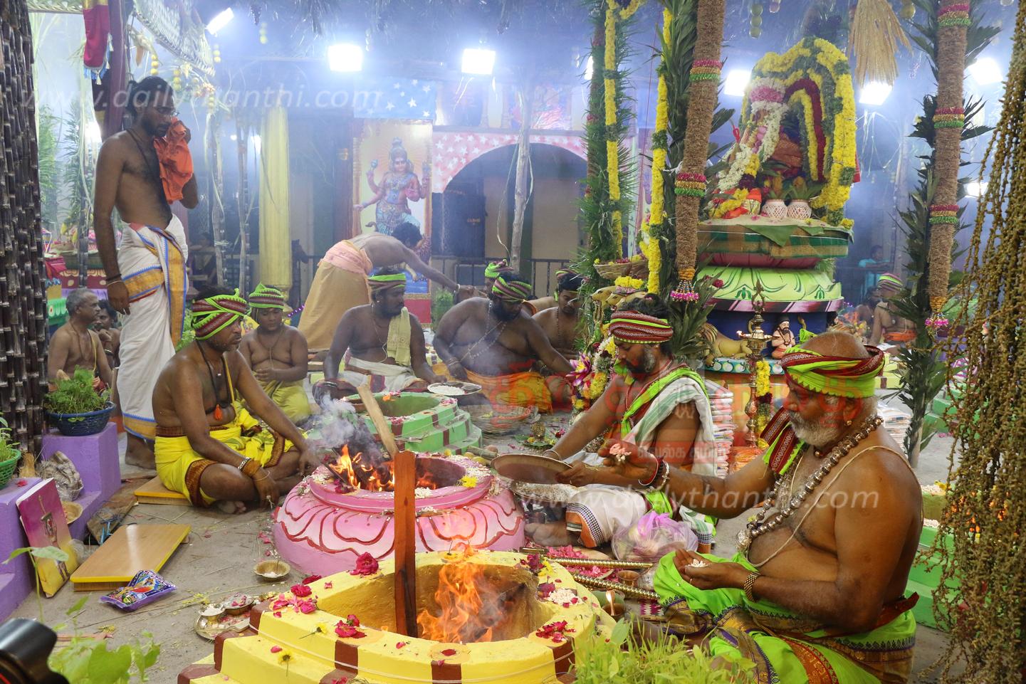 Yagasala Pujas started at Salem Fort Mariamman Temple | சேலம் கோட்டை ...