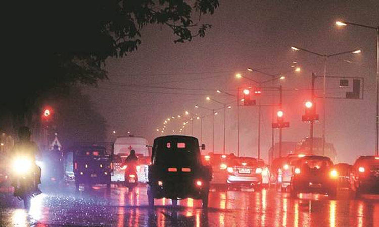 Chance of rain till 4 am in 10 districts of Tamil Nadu | தமிழகத்தில் 10 ...