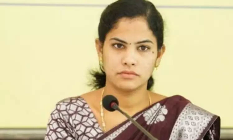 Public protest besieged Chennai Mayor Priya's house | மழை வெள்ள ...